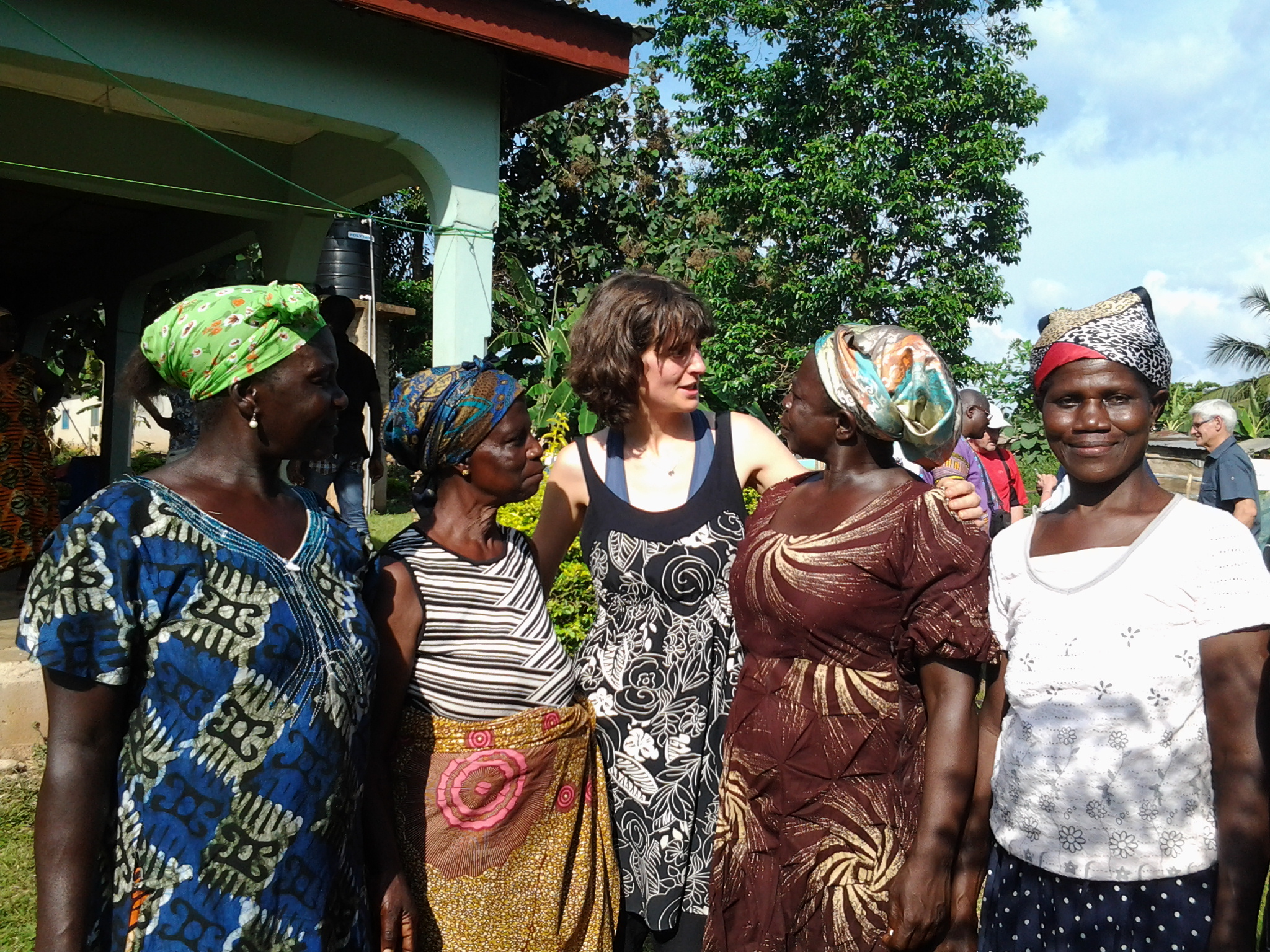 The Journey from Bean to Bar - Exploding Tree | Bean-to-Bar Chocolate ...